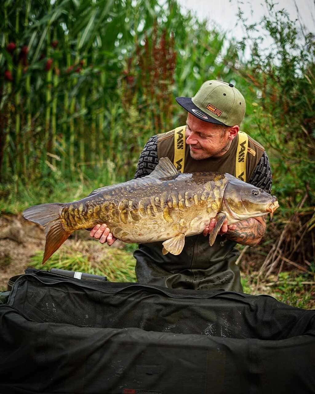 KWO Boulevard – 37 kilo van Oriënt en de GROOTSTE karper van UK! – KWO