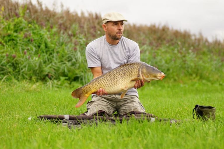 KWO Boulevard – 37 kilo van Oriënt en de GROOTSTE karper van UK! – KWO